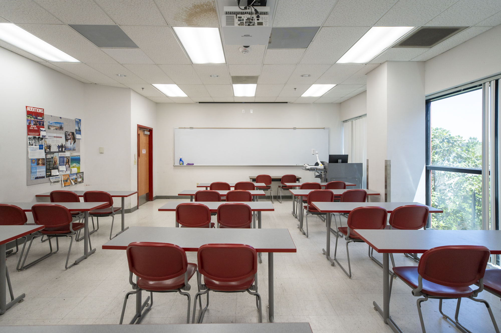 BHS 206 | Classrooms | UNLV Information Technology